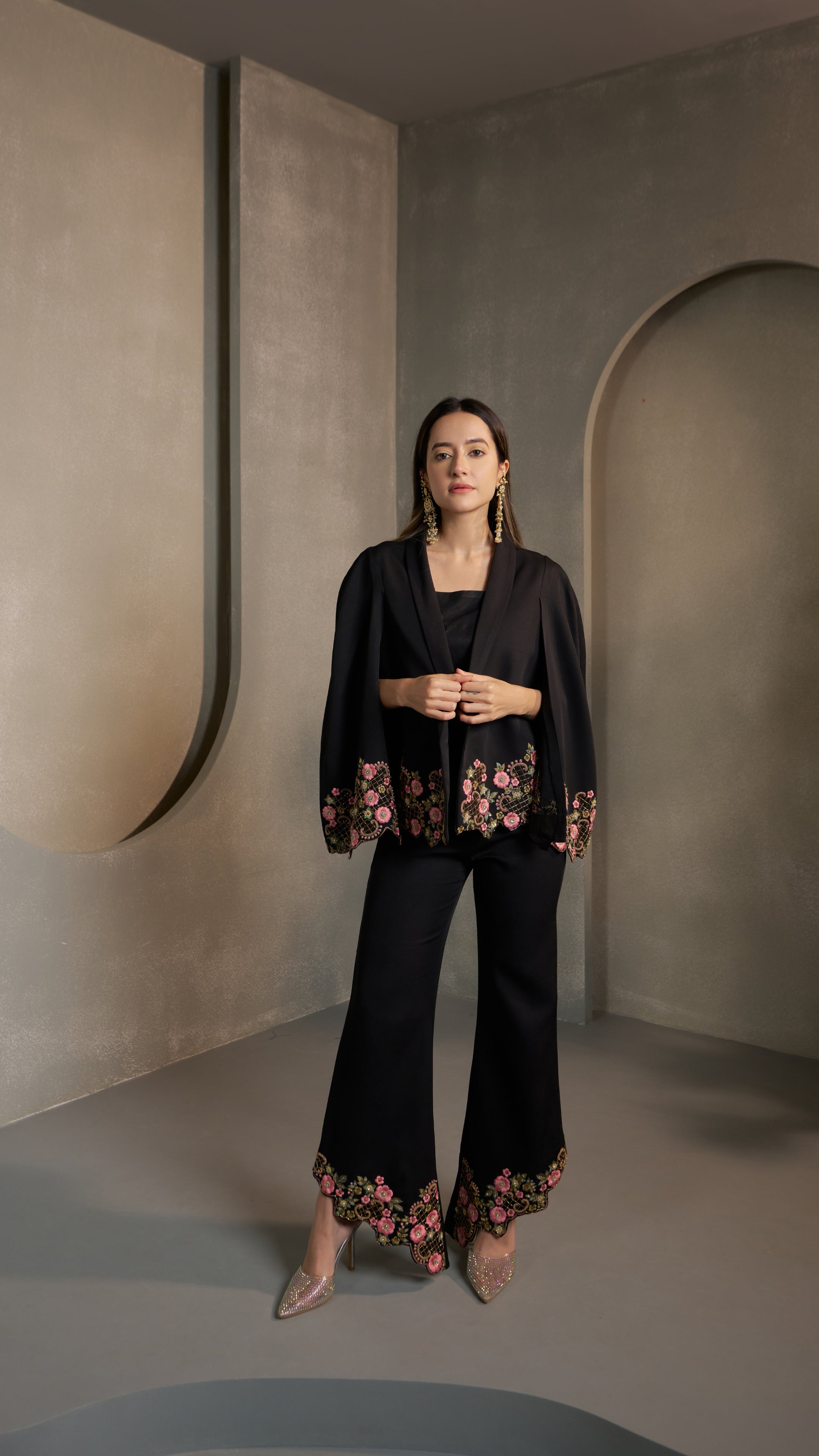 Amaara cape Coord – Clothes On My Mind